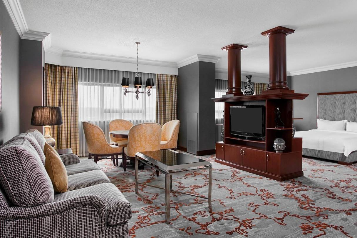 Teaneck Marriott at Glenpointe - Hotel Weddings - Teaneck, NJ - WeddingWire