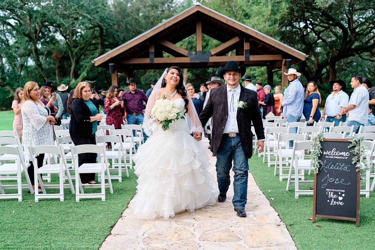 The Springs in Angleton - Mansion Weddings - Angleton, TX - WeddingWire