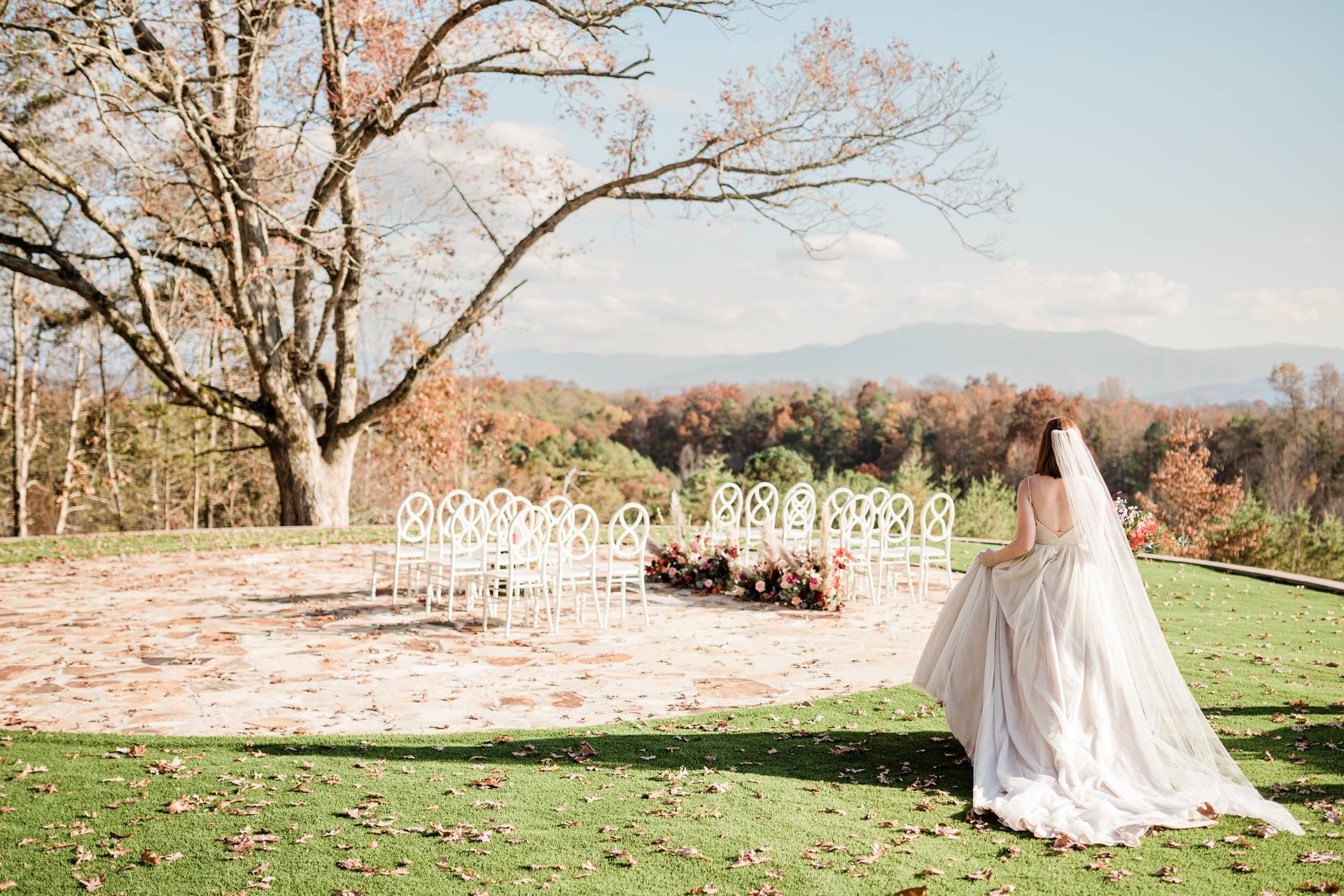 Nichols Heir - Venue - Sevierville, TN - WeddingWire