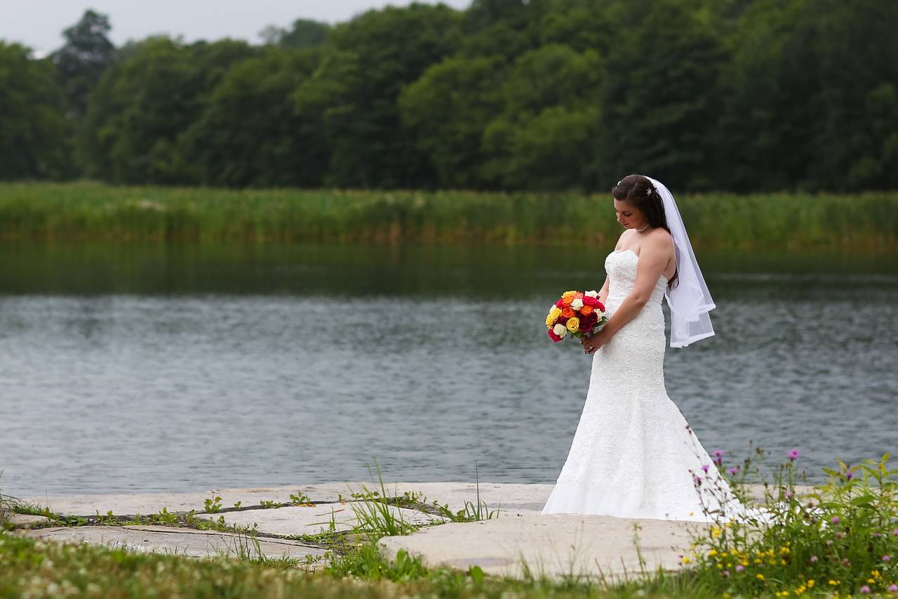 Wolf Oak Acres - Reviews, Photos & Deals 2026 - Oneida, NY - WeddingWire