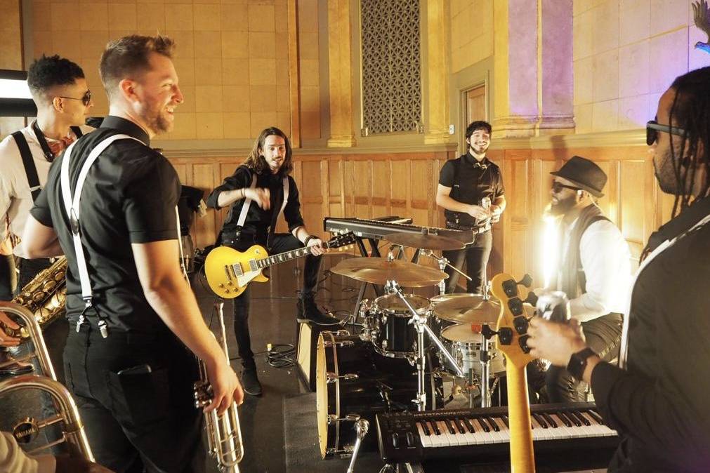 The Best Wedding Music and Live Bands - WeddingWire