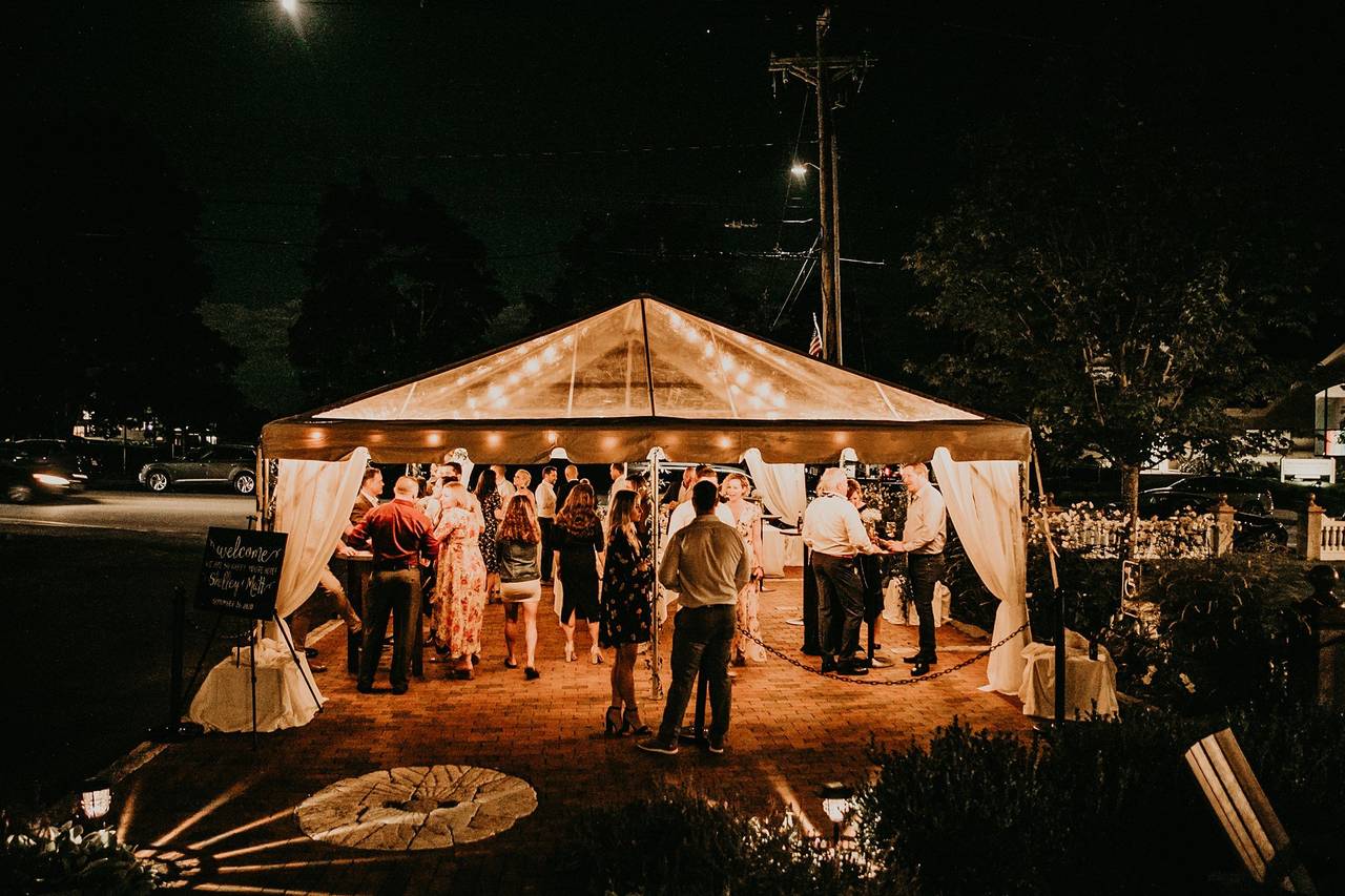 Pickering House Inn - Hotel Weddings - Wolfeboro, NH - WeddingWire