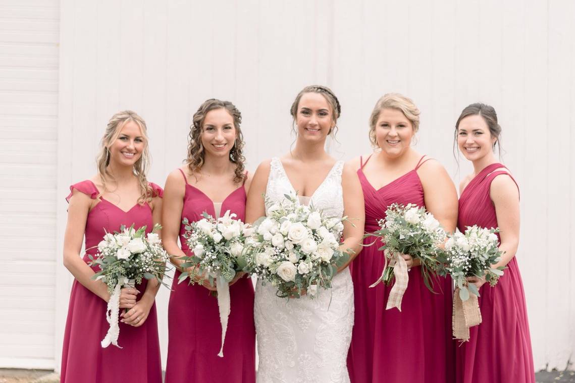 Meadow Brook Barn - Reviews, Photos & Deals 2026 - Goshen, IN - WeddingWire