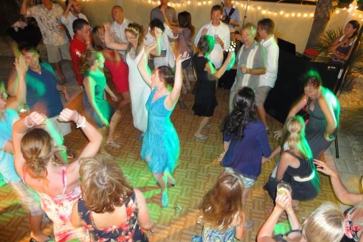 Scott Shaw Productions - DJ Entertainment - Reviews, Photos & Deals ...