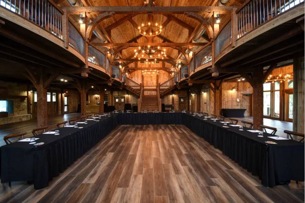Yellowstone Valley Lodge - Reviews, Photos & Deals 2026 - Livingston ...