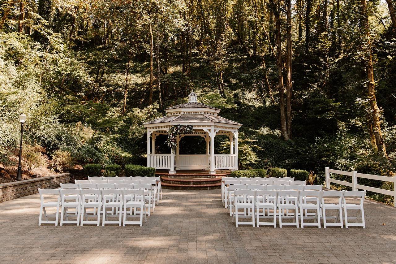 Abernethy Center - Reviews, Photos & Deals 2026 - Oregon City, OR ...