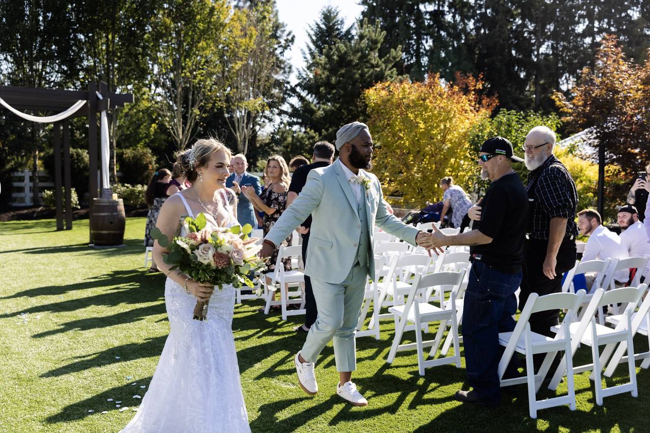 The Fraser Farm - Reviews, Photos & Deals 2026 - Buckley, WA - WeddingWire