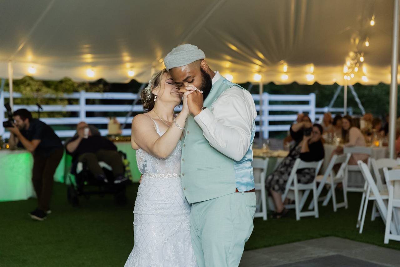 The Fraser Farm - Reviews, Photos & Deals 2026 - Buckley, WA - WeddingWire
