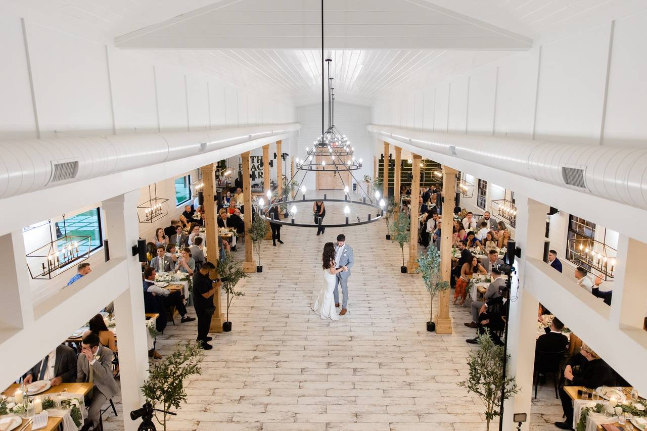 The Black Barn - Reviews, Photos & Deals 2026 - Orlando, FL - WeddingWire