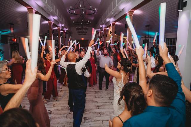 The Black Barn - Reviews, Photos & Deals 2026 - Orlando, FL - WeddingWire
