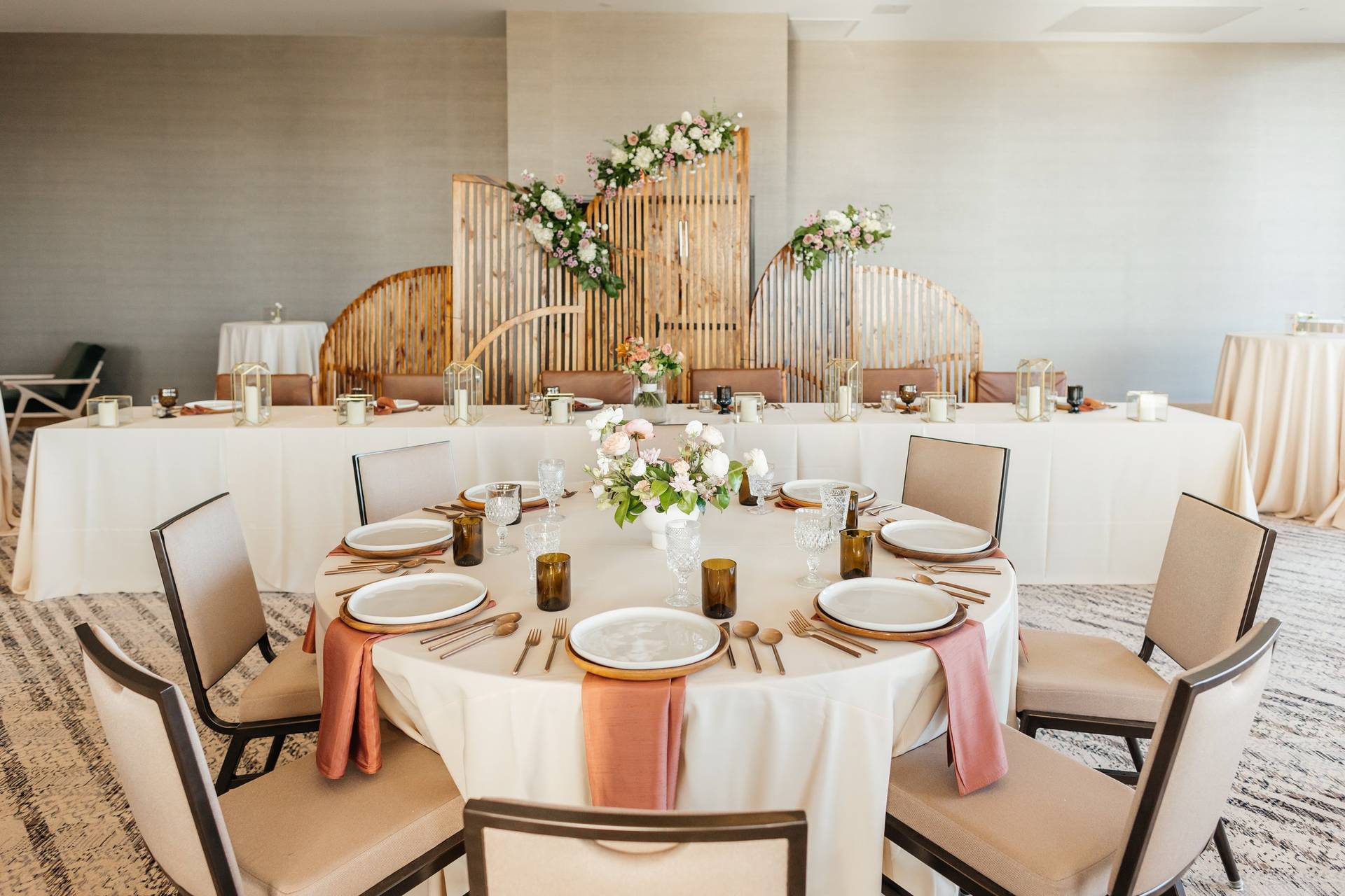 Jasper Hotel - Reviews, Photos & Deals 2026 - Fargo, ND - WeddingWire