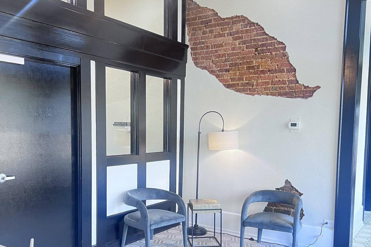 The Courtyard on Dauphin - Banquet Halls - Mobile, AL - WeddingWire