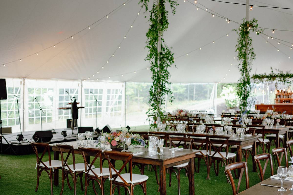 Loon Lodge Inn - Reviews, Photos & Deals 2026 - Rangeley, ME - WeddingWire