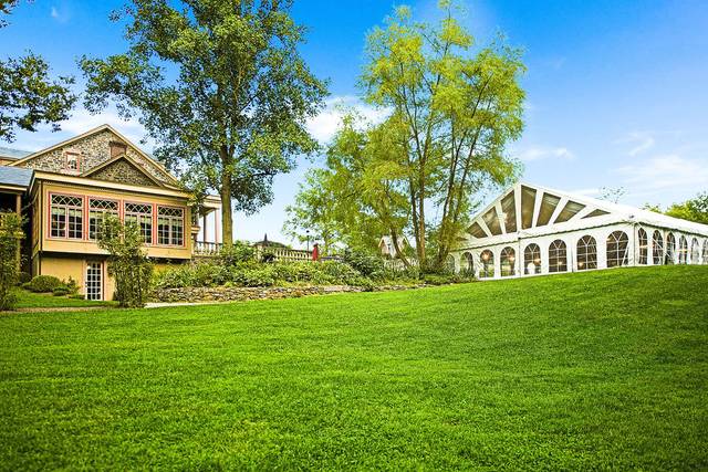 Moonstone Manor - Reviews, Photos & Deals 2026 - Elizabethtown, PA ...