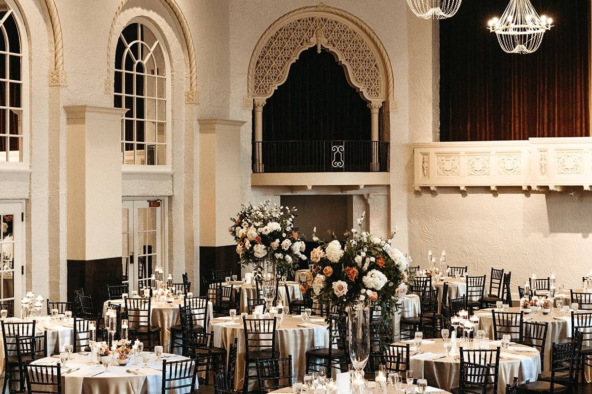 Leo Ballroom - Reviews, Photos & Deals 2026 - Omaha, NE - WeddingWire