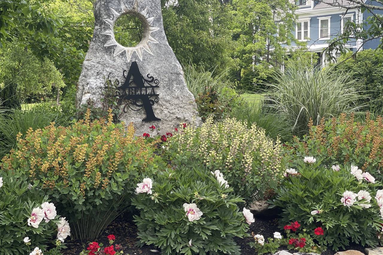 Arabella Estate - Venue - Buxton, ME - WeddingWire