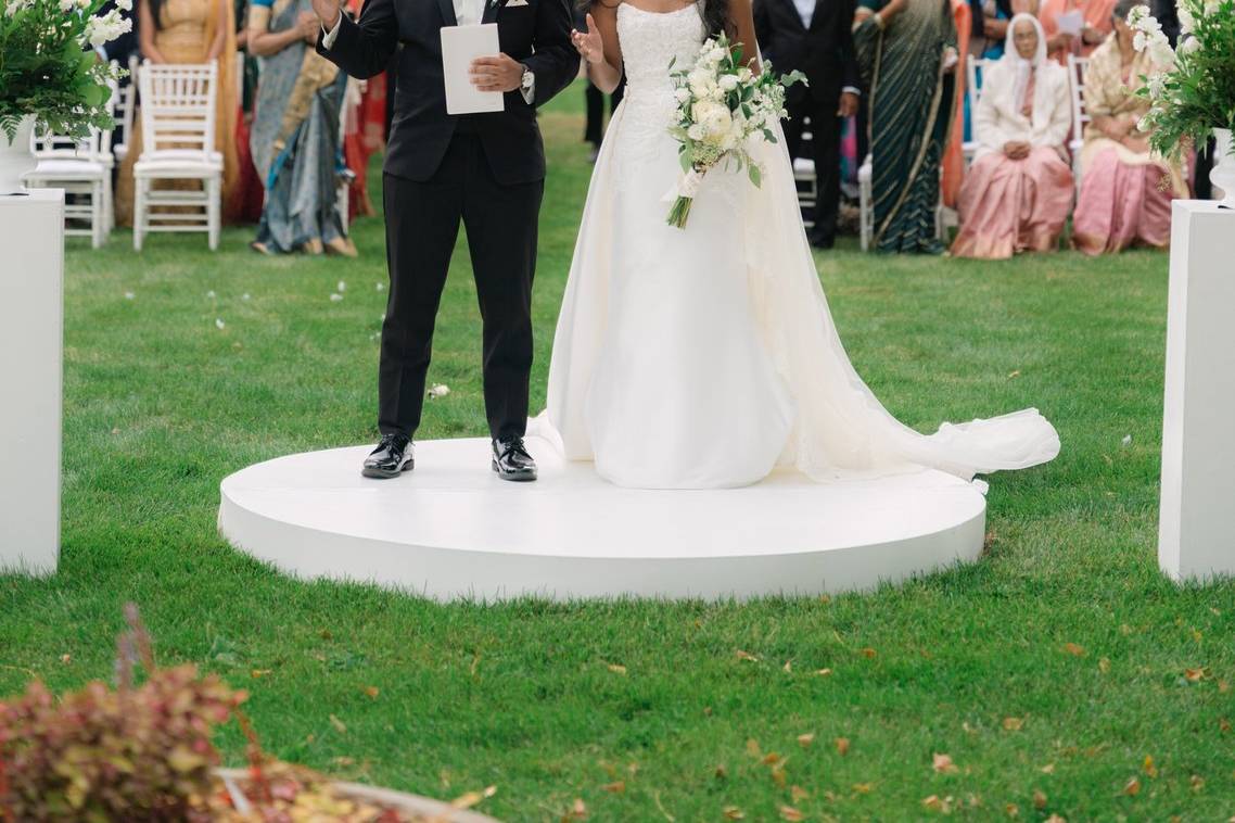 The Icon - Reviews, Photos & Deals 2026 - Detroit, MI - WeddingWire