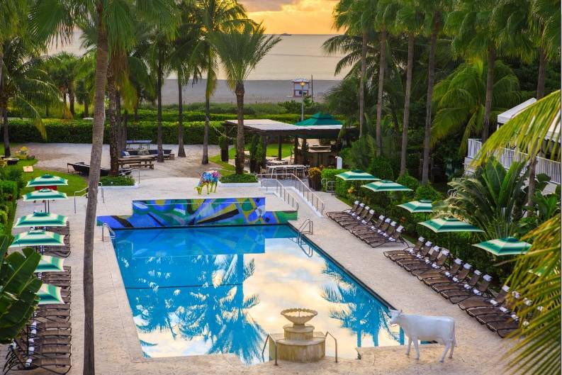 Kimpton Surfcomber Hotel in South Beach Miami - Reviews, Photos & Deals ...