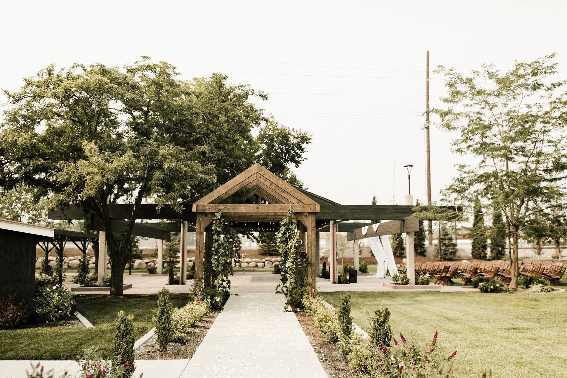 Shade Weddings and Events - Banquet Halls - Orem, UT - WeddingWire