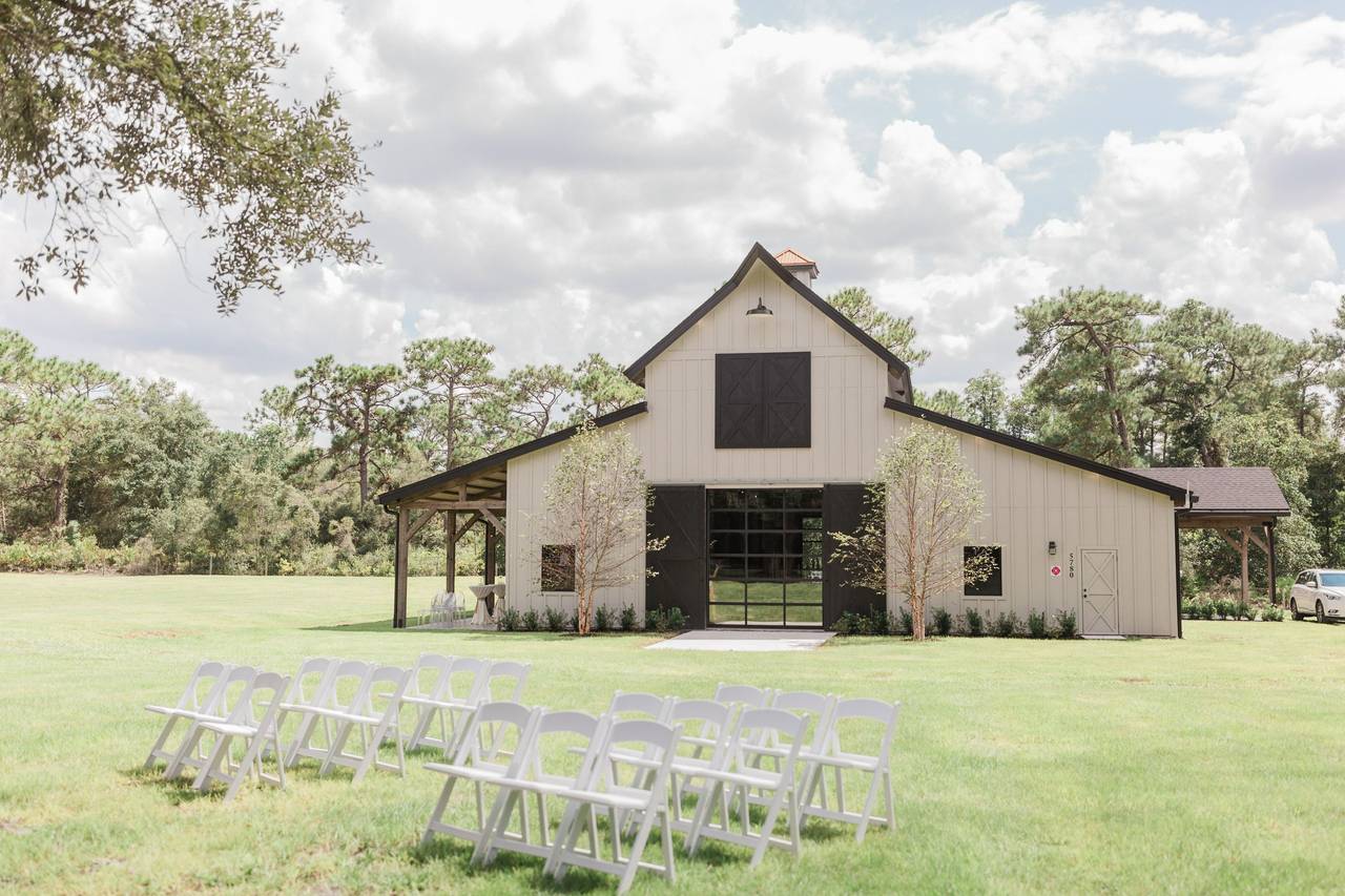 The Barn at Hidden Oaks Farm - Reviews, Photos & Deals 2026 - Lake Mary ...
