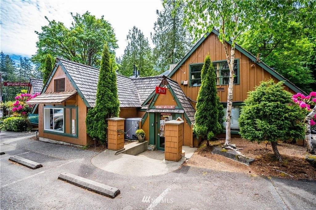 Robin Hood Village Resort - Reviews, Photos & Deals 2026 - Union, WA ...