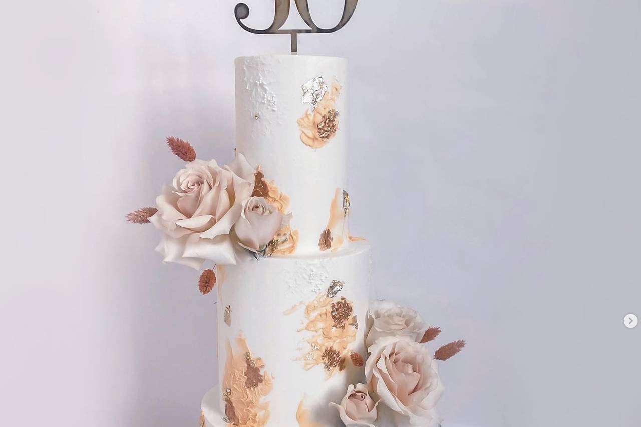 Km Cake Design - Wedding Cake - Rincon, GA - WeddingWire