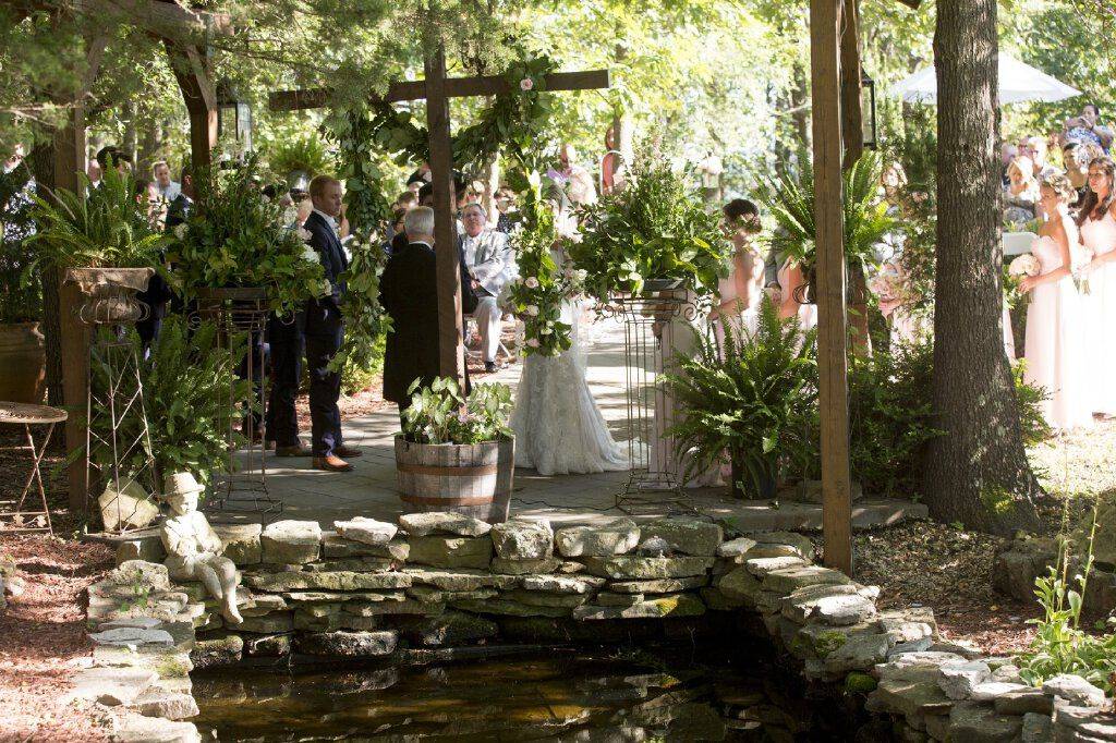 Bear Creek Tree-Top Chapel and Branson Garden Weddings - Reviews ...