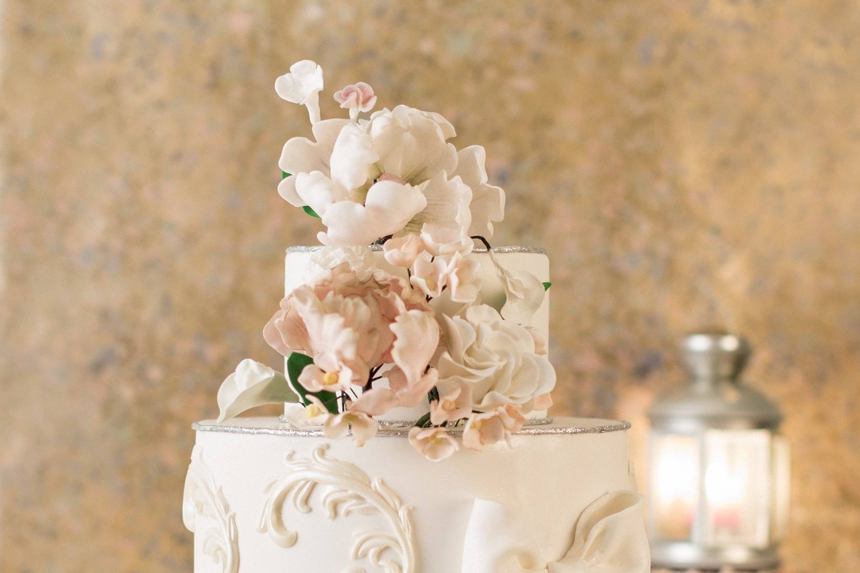 Sugar Petals Custom Cakes - Reviews, Photos & Deals 2026 - Phoenix, AZ ...
