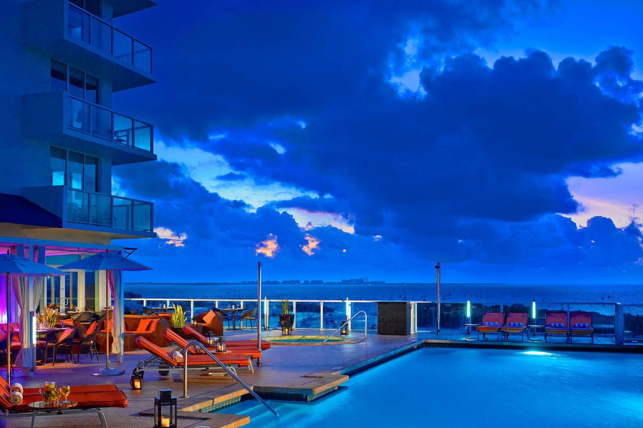 Arya Hotel & Suites Coconut Grove - Reviews, Photos & Deals 2026 ...