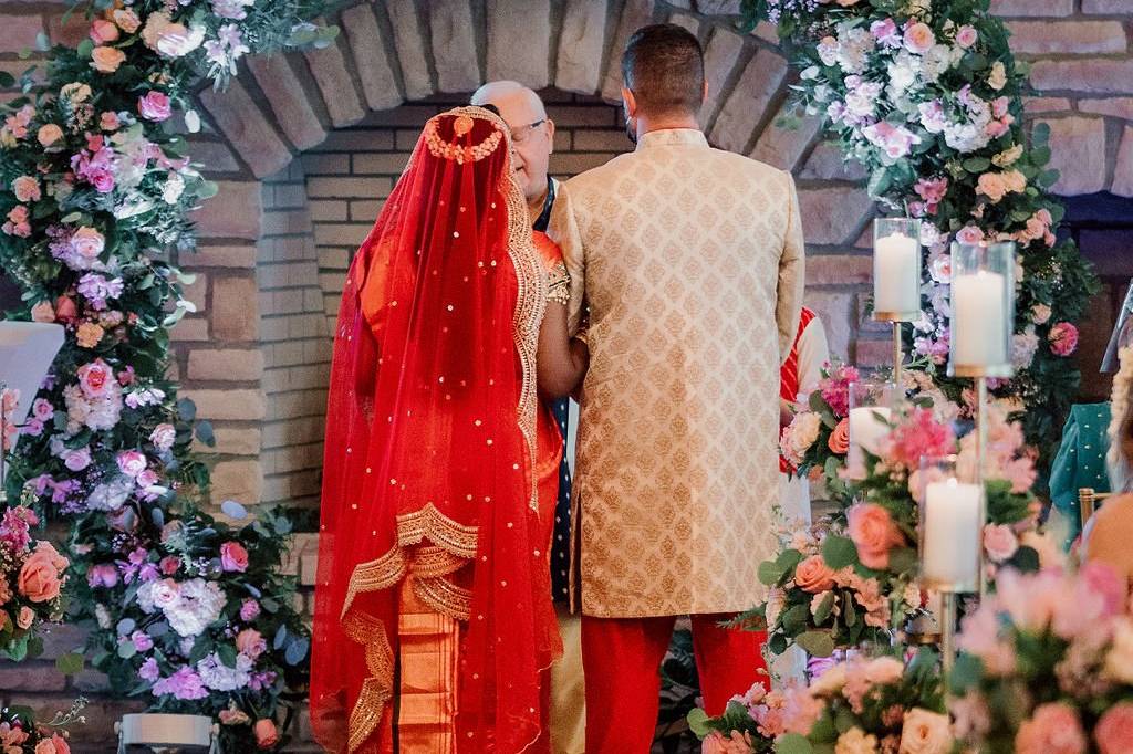 Bell Manor - Reviews, Photos & Deals 2026 - Chillicothe, OH - WeddingWire