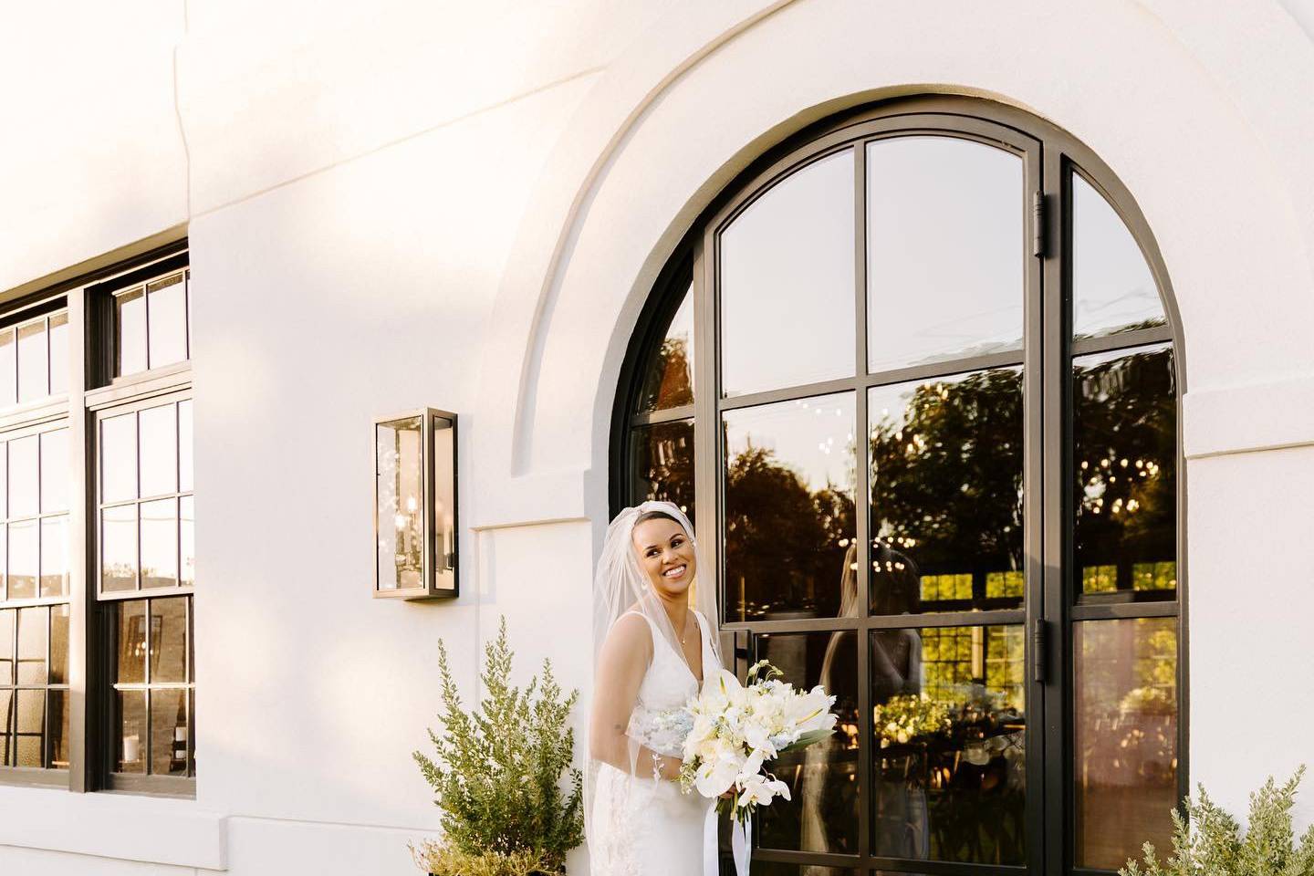 The Graily - Reviews, Photos & Deals 2026 - Waxahachie, TX - WeddingWire