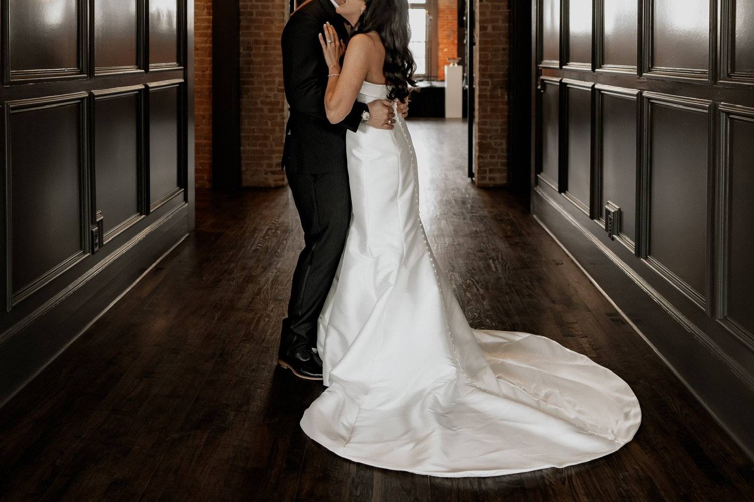 The Graily - Reviews, Photos & Deals 2026 - Waxahachie, TX - WeddingWire