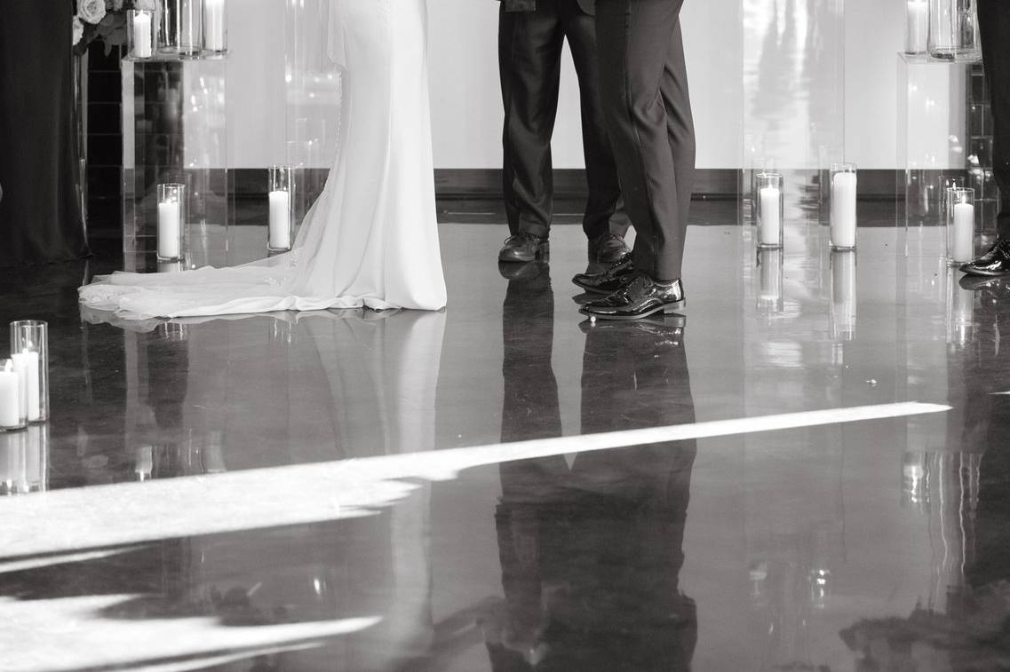 The Maverick - Venue - Kansas City, MO - WeddingWire