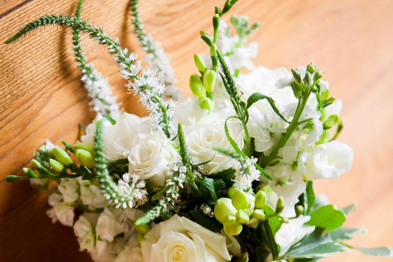 The Flower Cupboard - Wedding Florists - Williamsburg, VA - WeddingWire