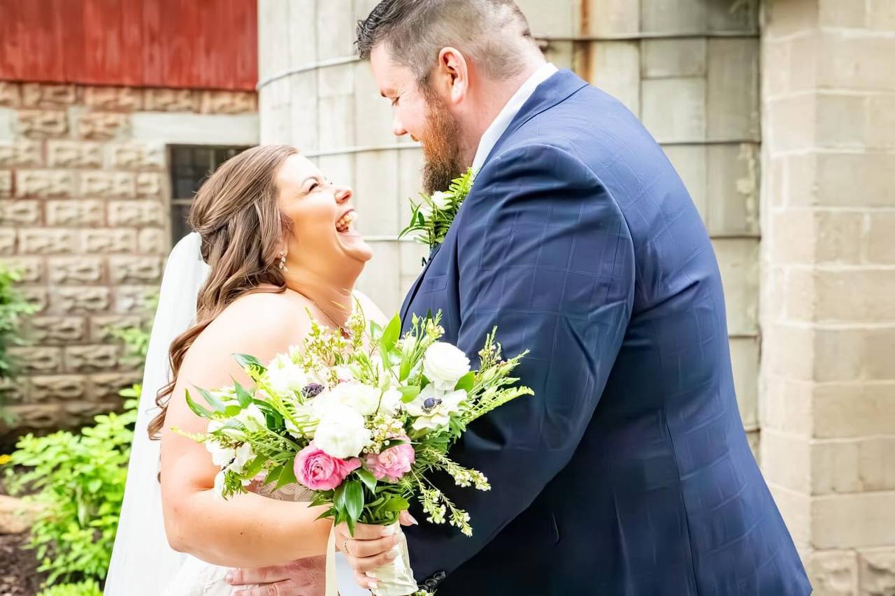 Howling Moon Weddings & Events - Reviews, Photos & Deals 2026 - Buffalo ...
