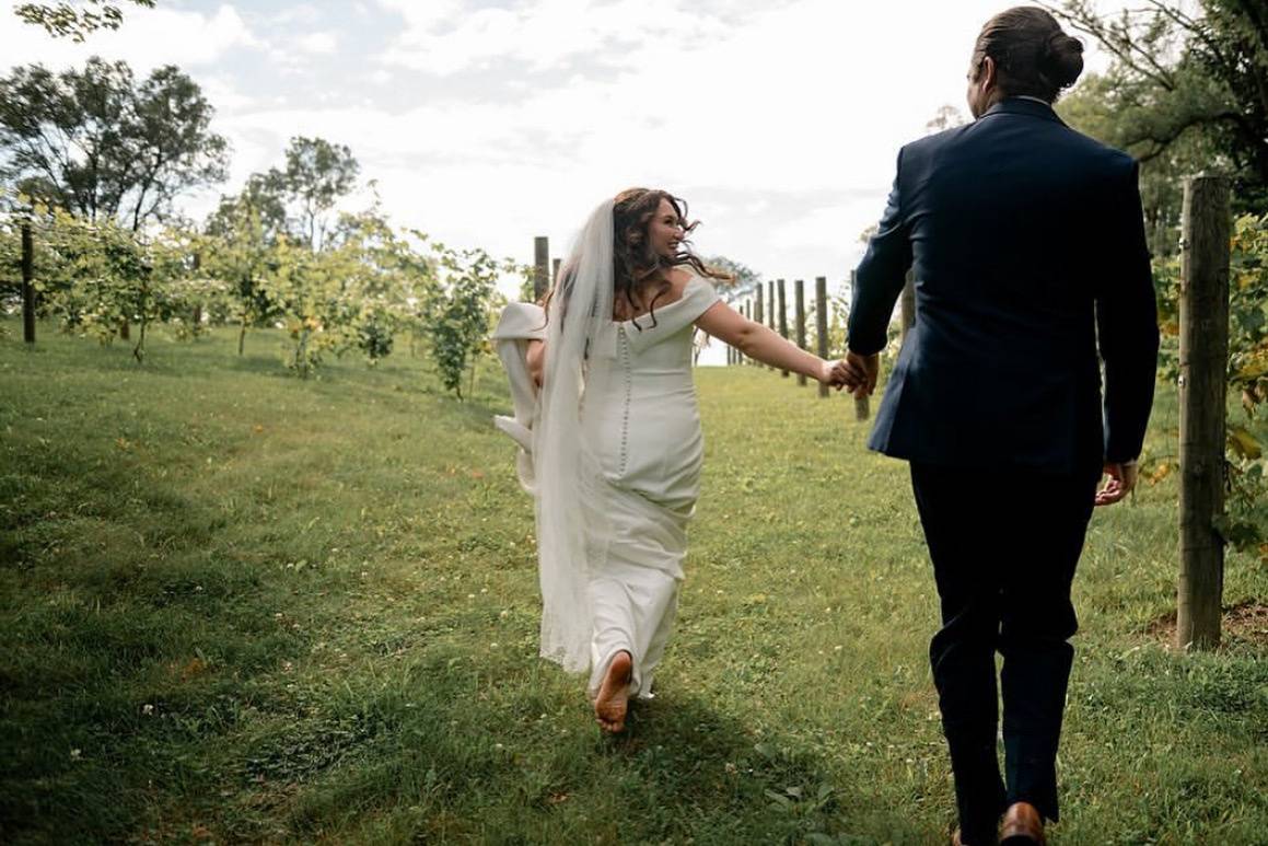 Howling Moon Weddings & Events - Reviews, Photos & Deals 2026 - Buffalo ...