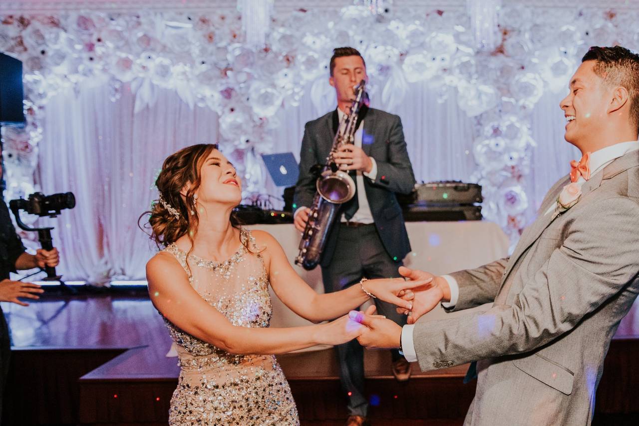 Browse Wedding Musician & Ceremony Music Near You - WeddingWire