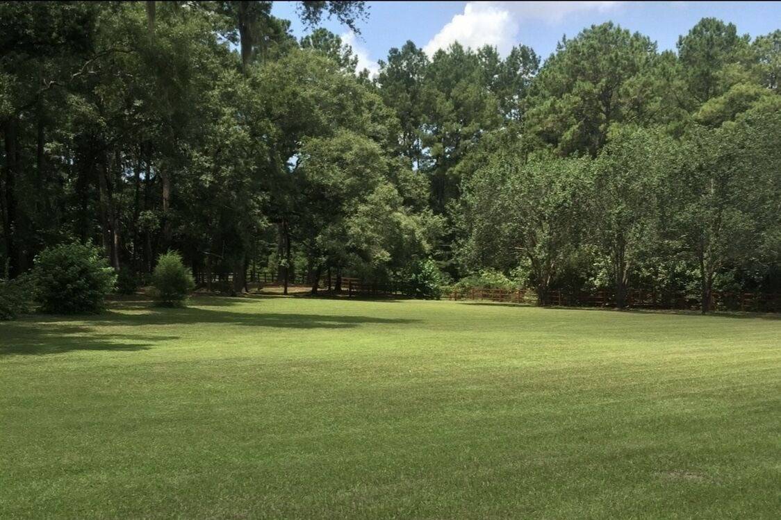 Field Estate - Reviews, Photos & Deals 2026 - Tallahassee, FL - WeddingWire